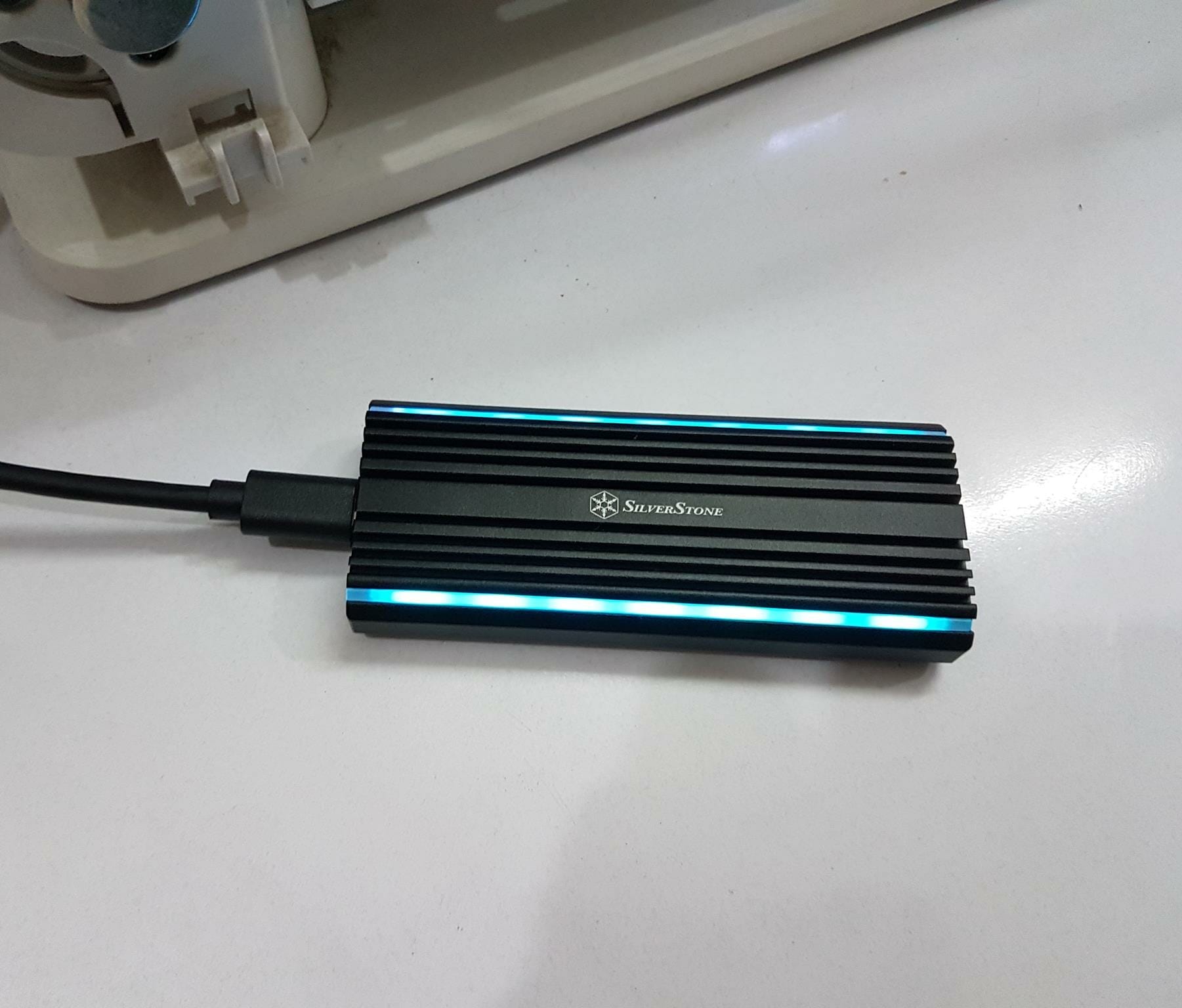 SilverStone MS-13B M.2 SSD to USB 3.2 Gen 2 RGB Enclosure Review ...