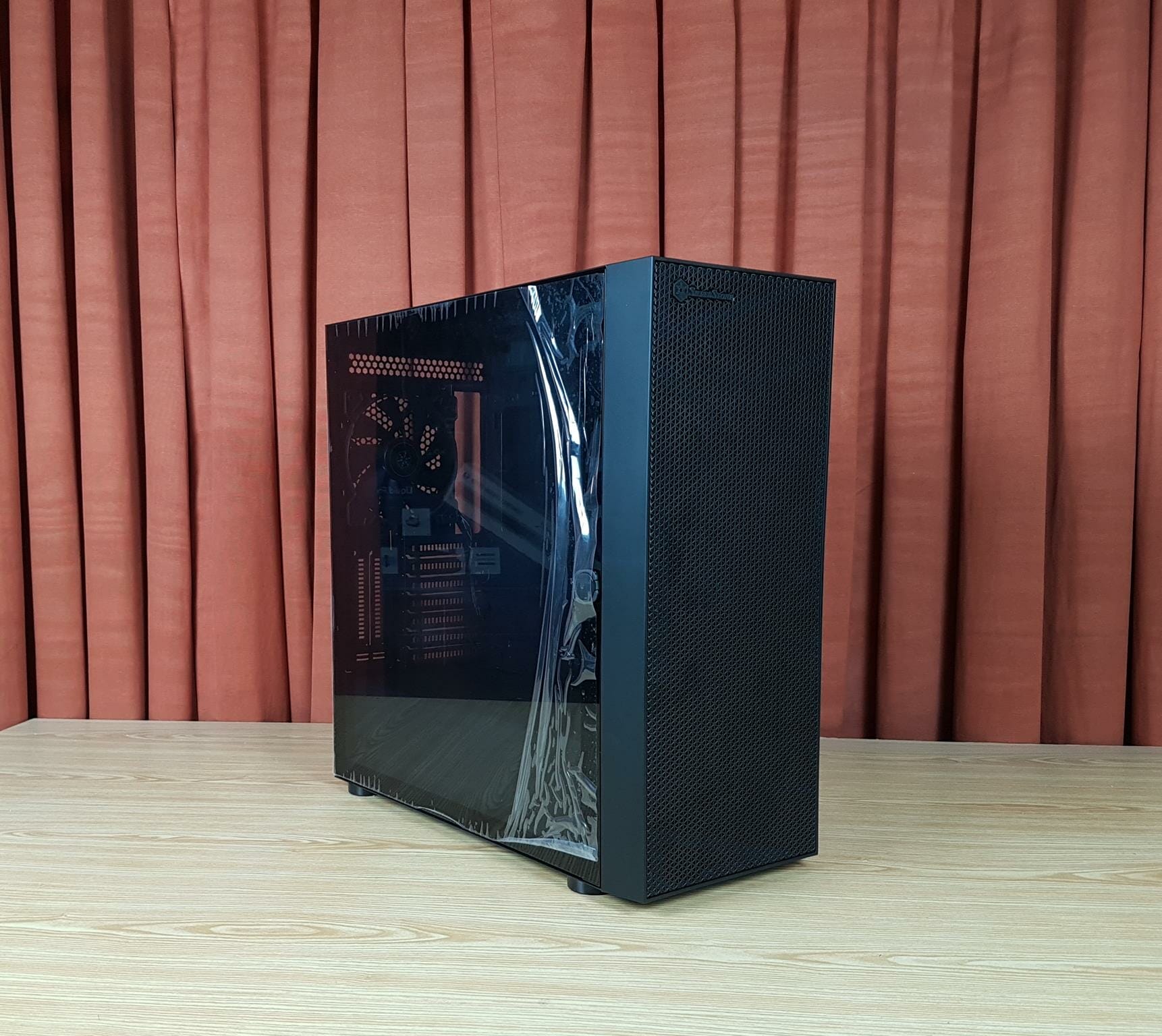 SilverStone SETA H1 Mid-Tower PC Case Review - EnosTech.com