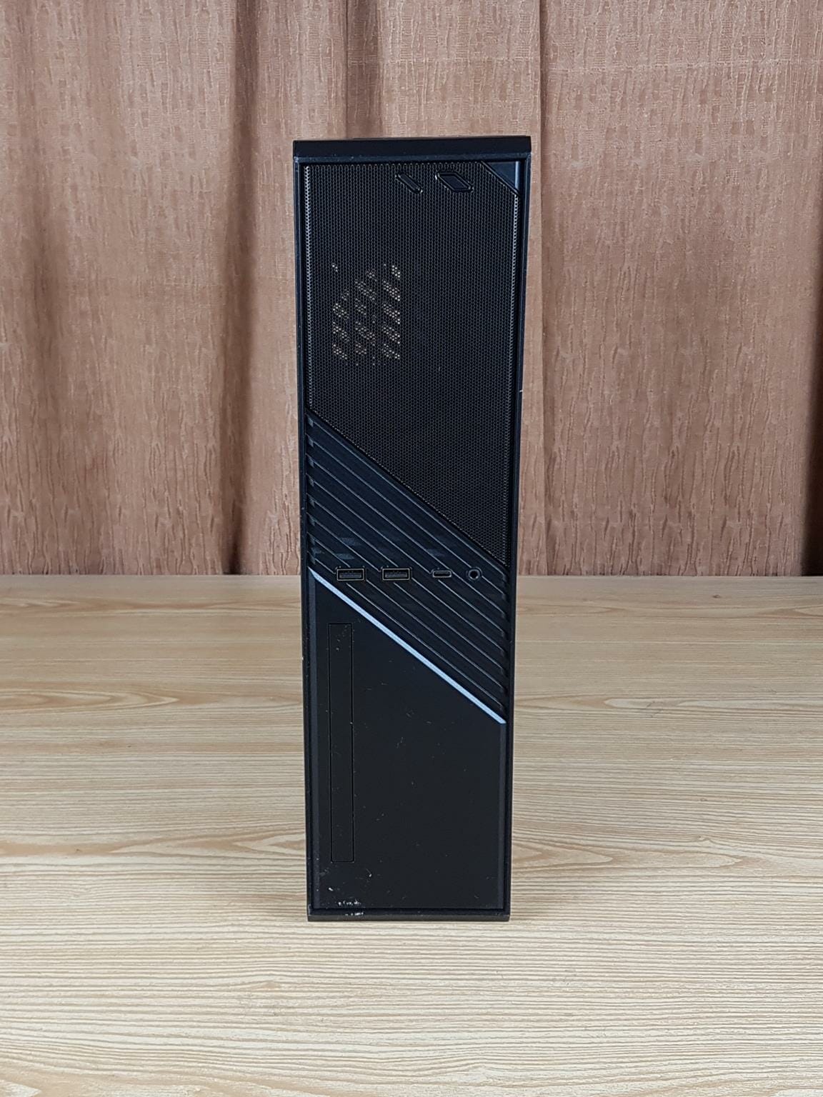 SilverStone MILO 12 ITX Enclosure Review - EnosTech.com